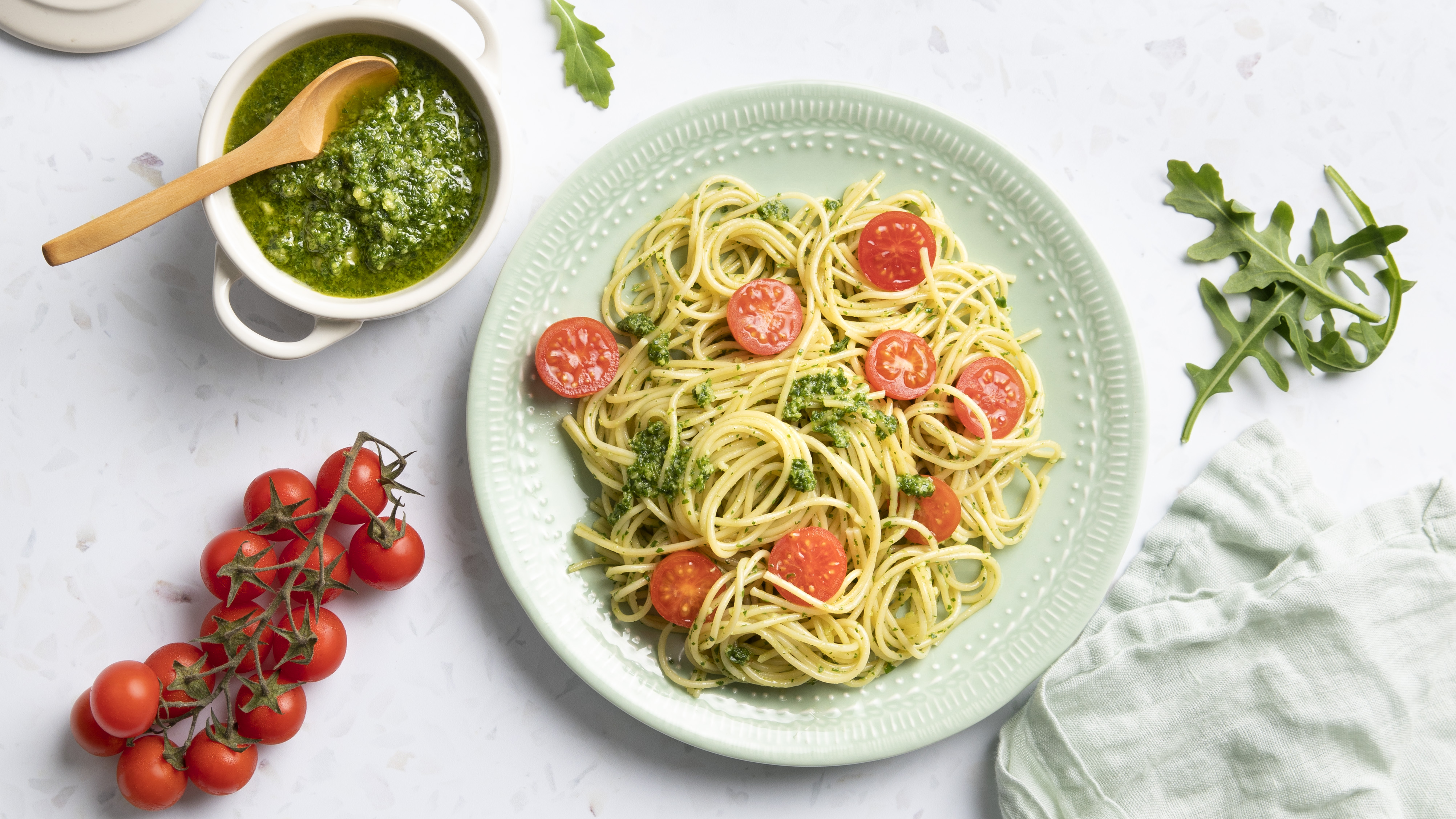 Massa com pesto de rúcula - Rodinhas